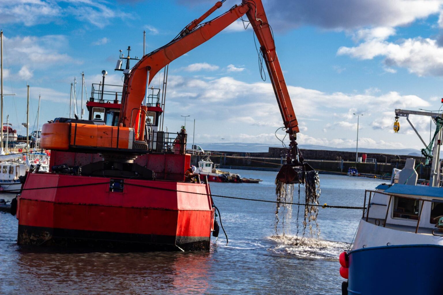 Dredge Boat Operations: Best Practices for Sediment Removal